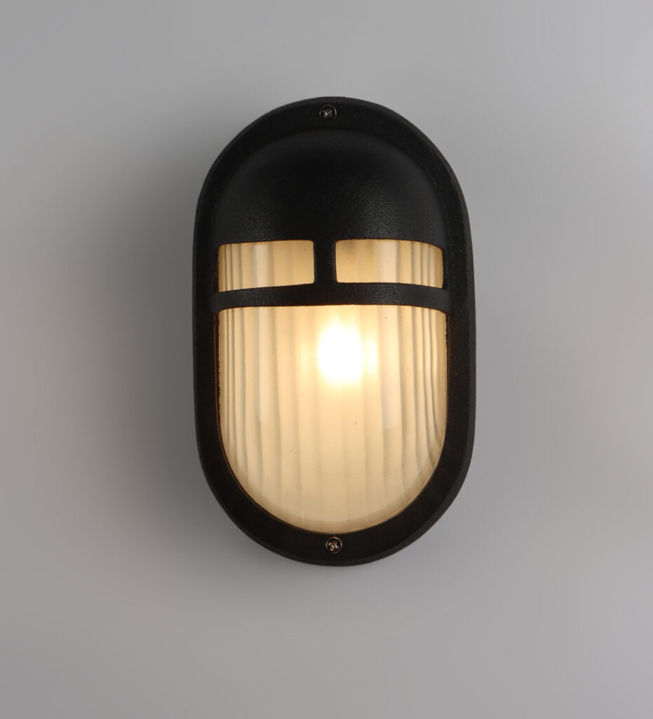 SUPERSCAPE aluminium die cast black vertical exterior Bulkhead light ...