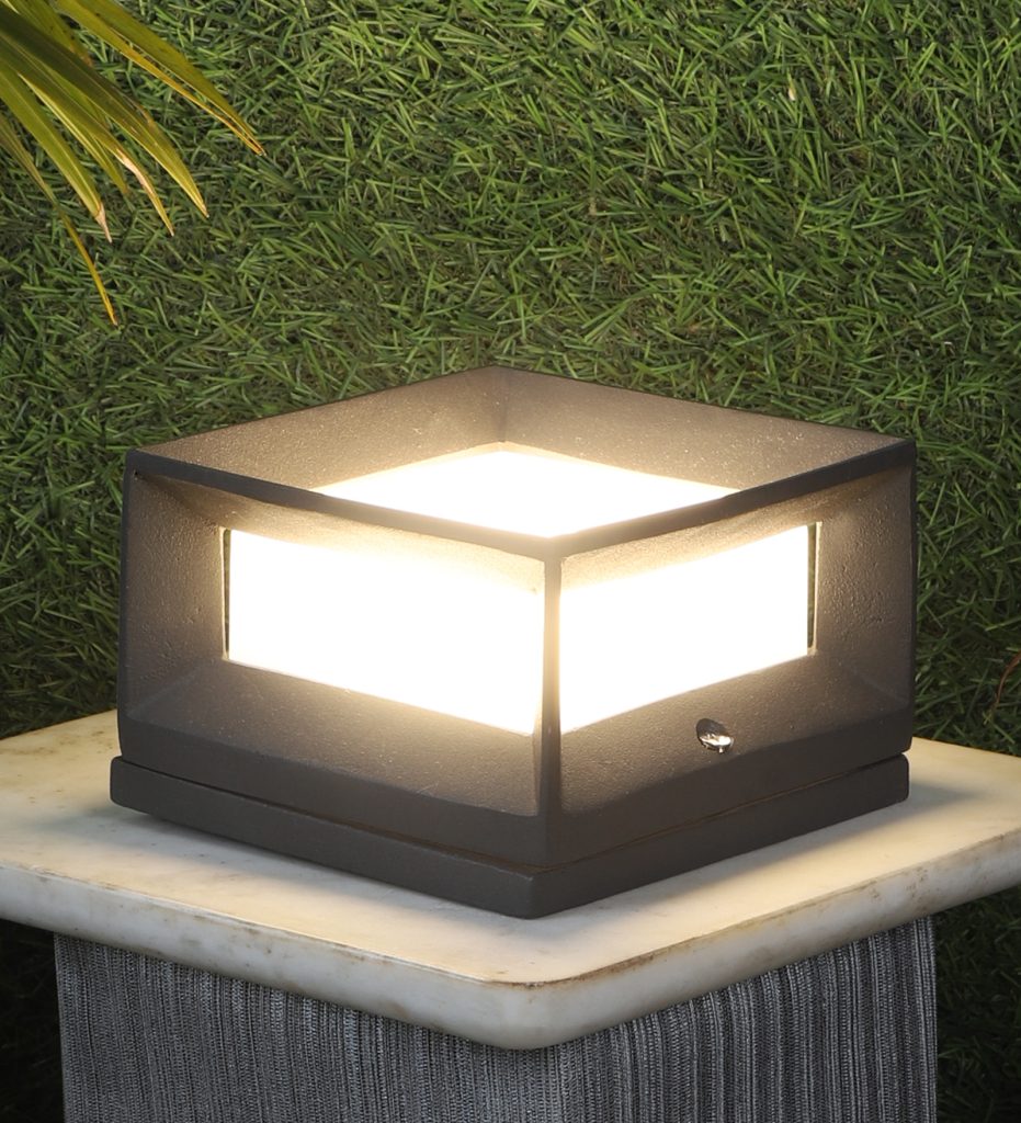 SUPERSCAPE 7 watt aluminium die cast square tiny LED gate light with ...