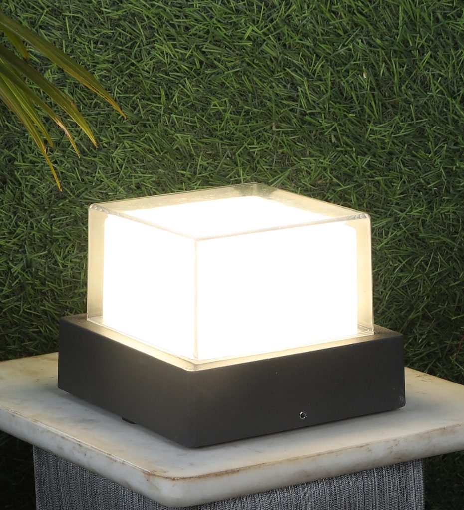 SUPERSCAPE 7 watt aluminium die cast tiny LED gate light with high ...