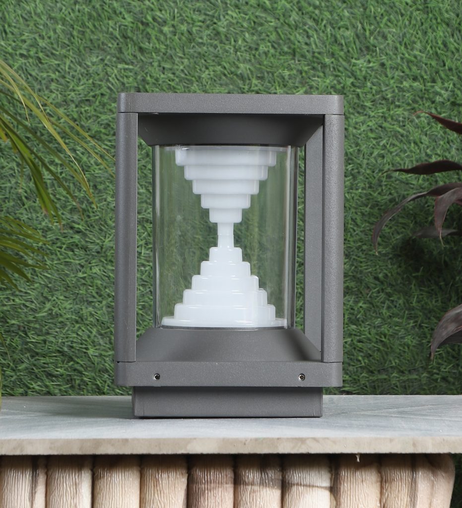 SUPERSCAPE aluminium die cast grey 2 x 7 watt square LED Gate light ...